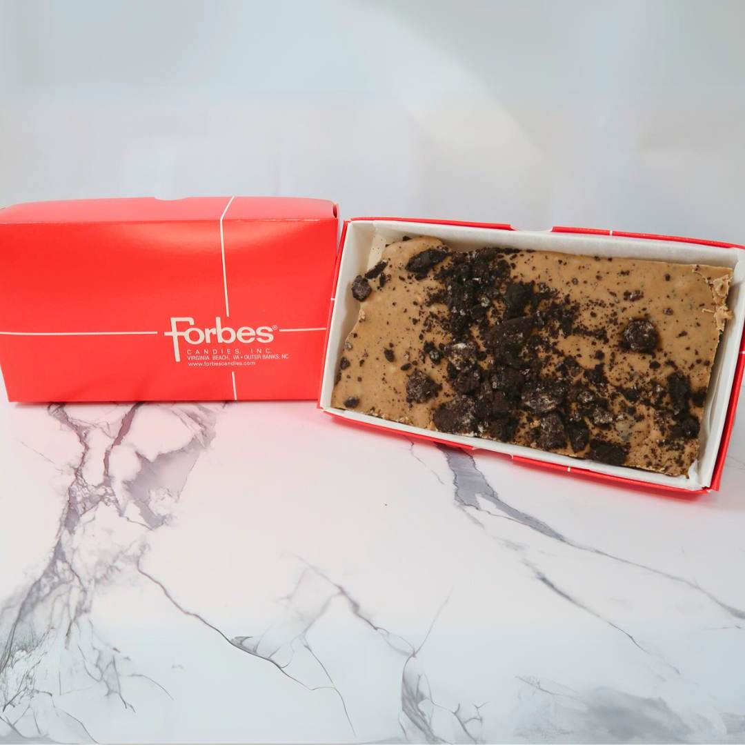 Cookies and Cream Fudge – Forbes Candies